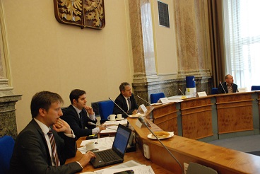 Rada vlády pro koordinaci boje s korupcí odmítla návrh zákona o ...